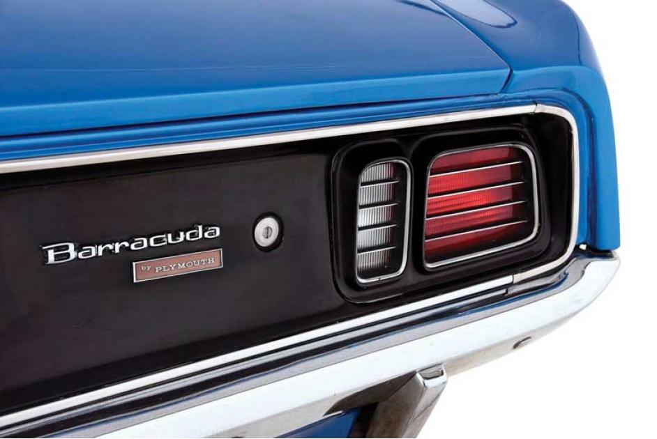 OER 1970-71 Plymouth Barracuda / 'Cuda Tail Panel Molding Set - 4 piece ...